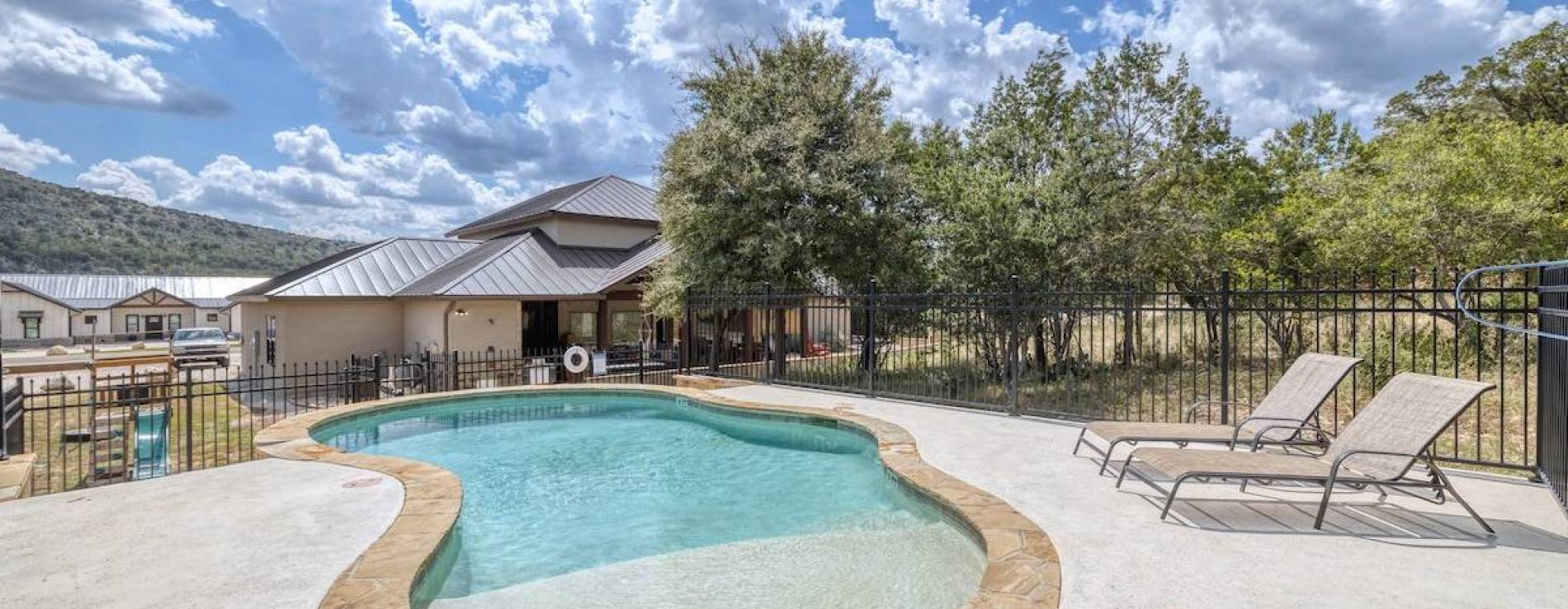 Frio River and Concan TX Vacation Rentals | Frio Premier Rental Homes